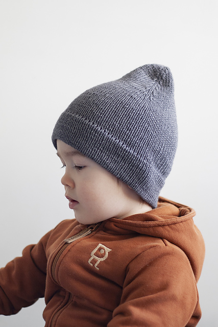 Ravelry: Toddler high top beanie pattern by Anna Ivleva