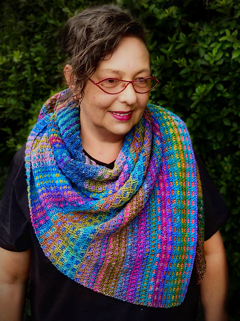 Ravelry: Trellis Shawl pattern by Marléne Scheepers-Fourie (Plasie)