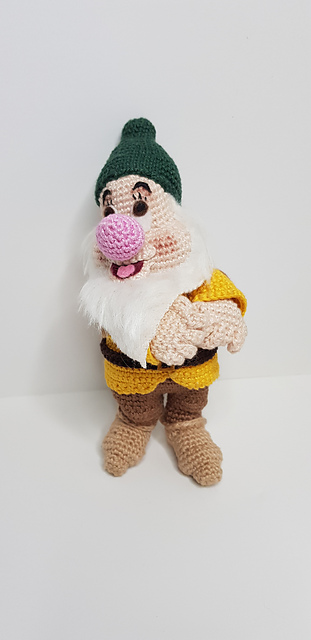 Ravelry: Bashful Snow White pattern by Chantelle @onescreativemind