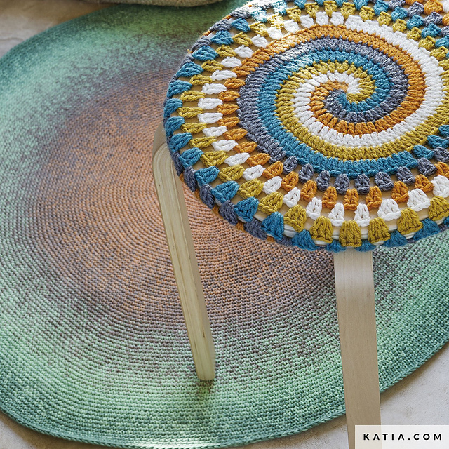 Ravelry: Tapis pattern by Fil Katia