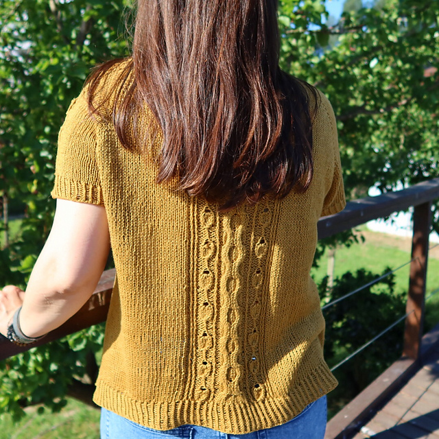 Ravelry: Tulipa Top pattern by Maria G Knits