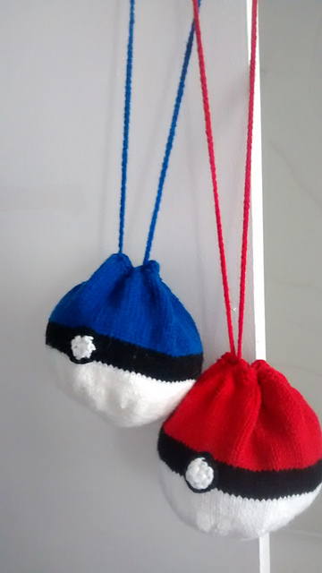 Ravelry: Pokemon 2 Needle Pokeball Drawstring Bag pattern by ...