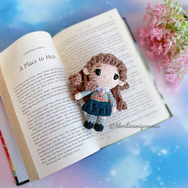 Ravelry: Mini Hermione Granger pattern by María Paz Jélvez