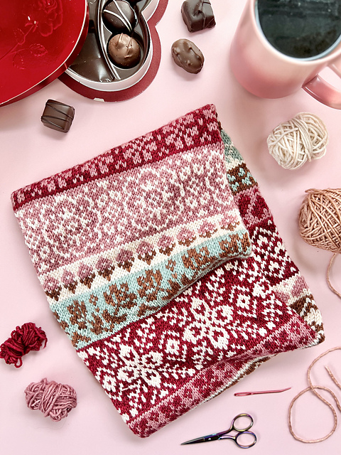 Ravelry: Valentine's 1 Doodle (Infinity Cowl) pattern by Jamie Lomax