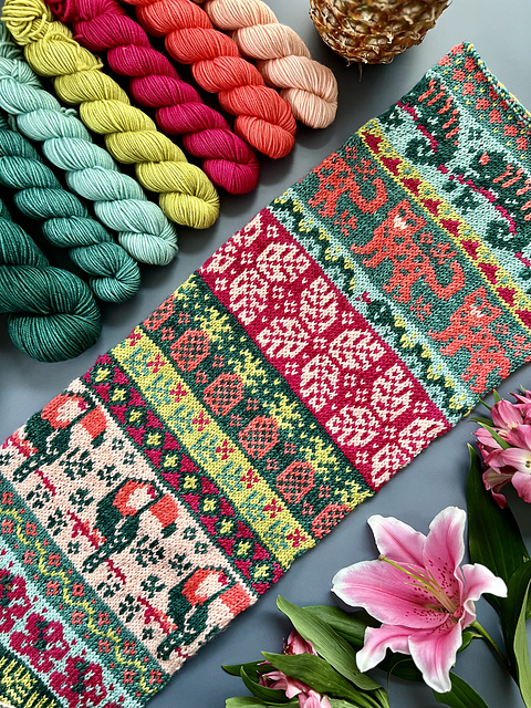 Ravelry: Jungle Doodle (Infinity Cowl) pattern by Jamie Lomax