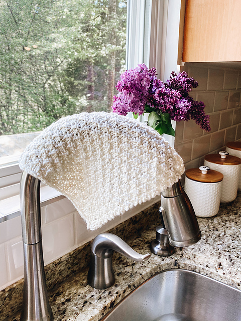 Ravelry: Dawe Dishcloth pattern by Pacific Knot