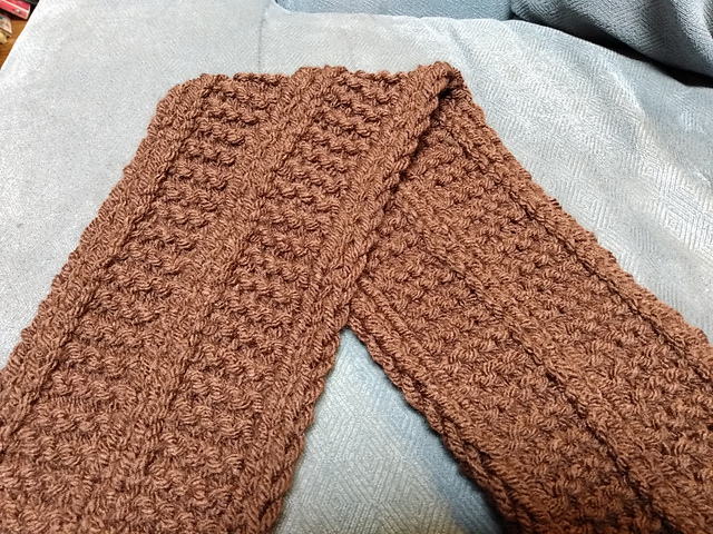Ravelry: Garter and Rib reversible scarf pattern by Anna Berns