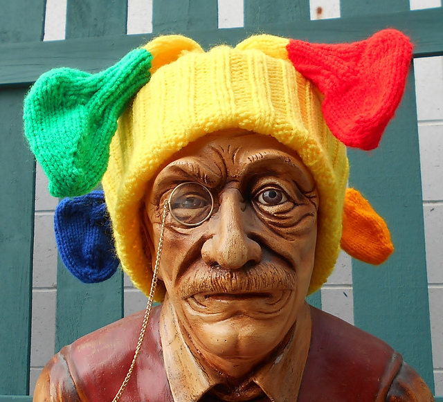 Ravelry: Five Feet of Stocking Hat pattern by Pam Chamberlain