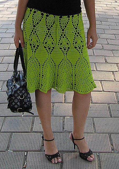 Ravelry: Victoria’s Secret skirt pattern by Olga Shkoda