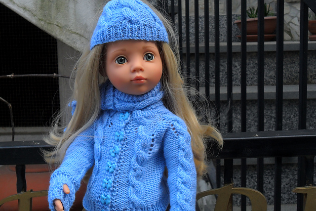 Ravelry: Marie Cardi pattern by Patricia Renwick