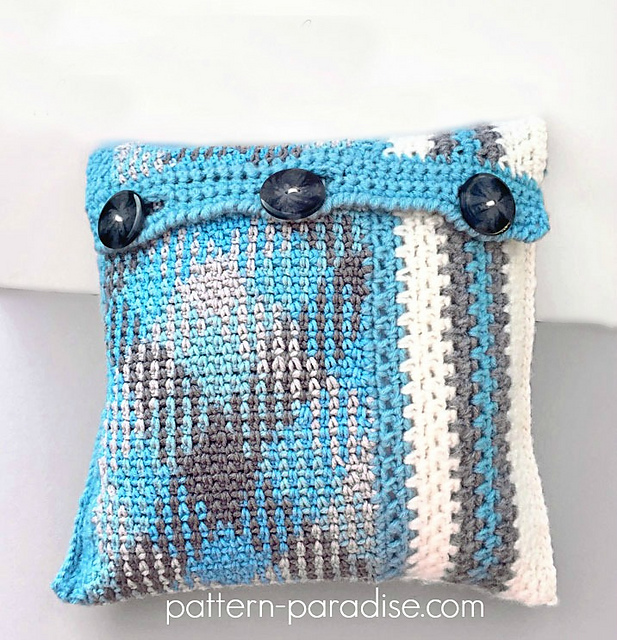 Ravelry: Planned Pooling Throw Pillow pattern by Maria Bittner