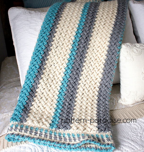 Ravelry: Pillow Soft Throw Blanket pattern by Maria Bittner
