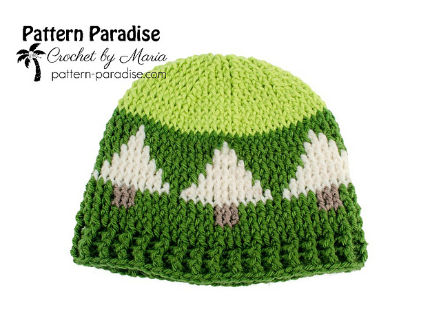 Ravelry: Christmas Tree Hat pattern by Maria Bittner
