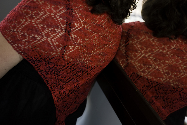 Ravelry: Esme Shawl pattern by Patti Waters