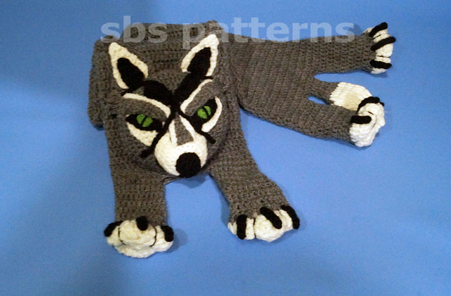 Ravelry: Wolf Scarf pattern by Paula Tant