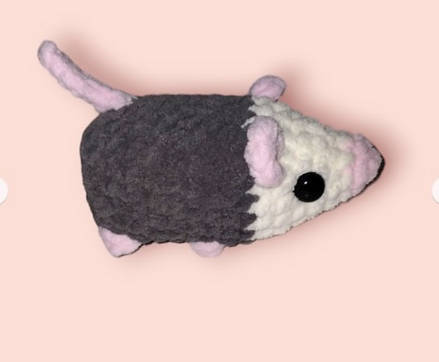 Ravelry: No Sew Chunky Opossum pattern by Chey Henry