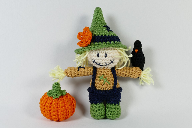 Ravelry: Mini scarecrow pattern by Tinneke Grauwels