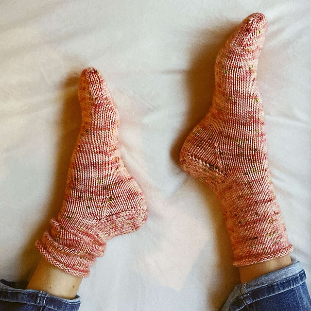 Ravelry: Classic DK Socks pattern by Summer Lee