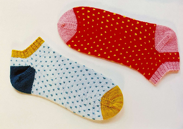 Ravelry: Classic Flea Stitch Socks pattern by Summer Lee