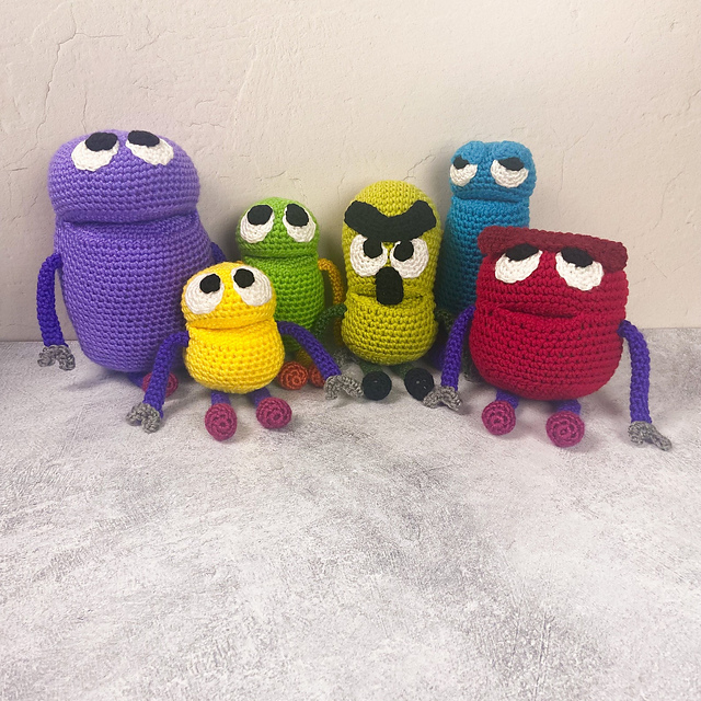 Ravelry: StoryBot Dolls pattern by Stacie Moss