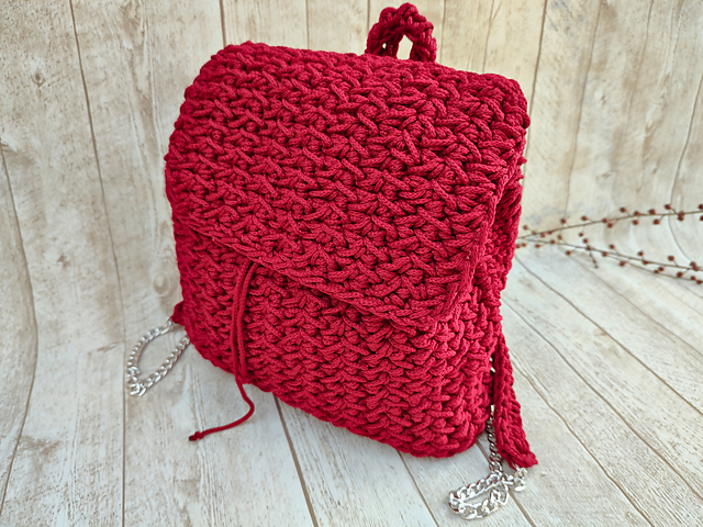 Ravelry: Mini Herringbone Backpack pattern by NATESSA | Sacred Crochet Art