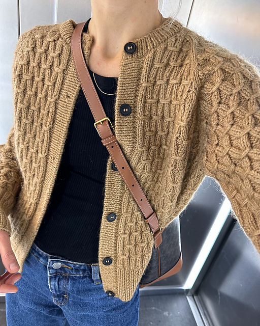 Ravelry: Jenny Jacket pattern by PetiteKnit