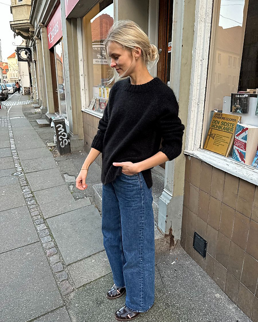 Ravelry: October Sweater pattern by PetiteKnit