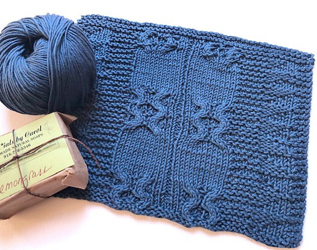 Ravelry: Heirloom Square pattern by Petra Breakstone