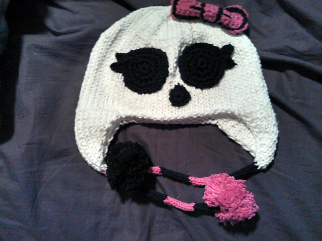 Ravelry: Monster High Skull Hat pattern by Andreanna Pharis