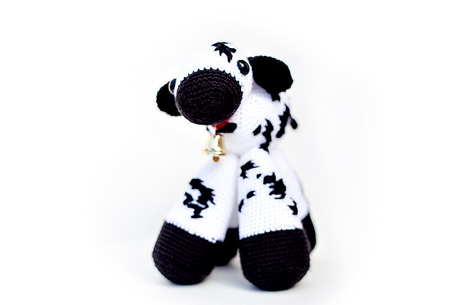 Ravelry: Moolah the Cow pattern by Lauren Whitney