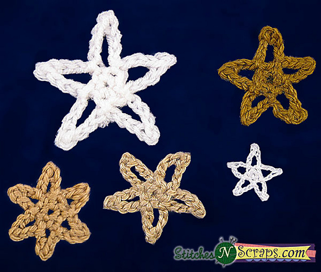 Ravelry: Twinkle, Twinkle, 2-Round Star pattern by Pia Thadani