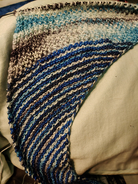 Ravelry: PickleGirl's Dueling Hug Shots