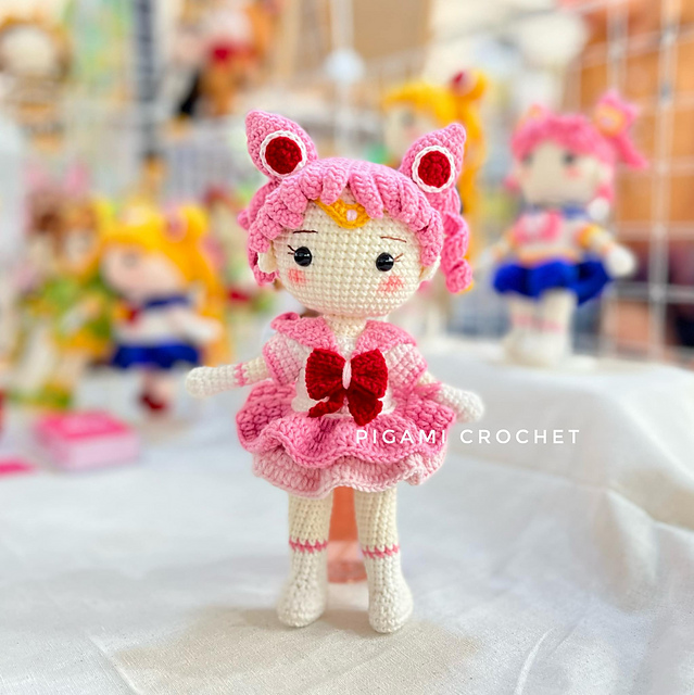 Ravelry: Chibi Moon Amigurumi 22cm pattern by Pigami Crochet