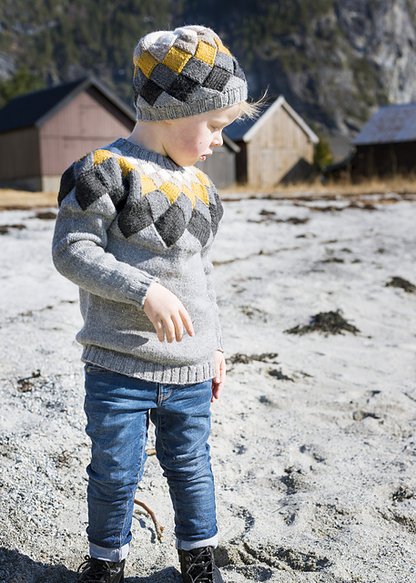 Ravelry: Odin og Oda pattern by PinneDans