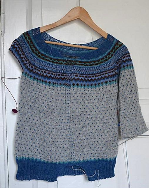 Ravelry: Pinneguri's Loppa-kofta