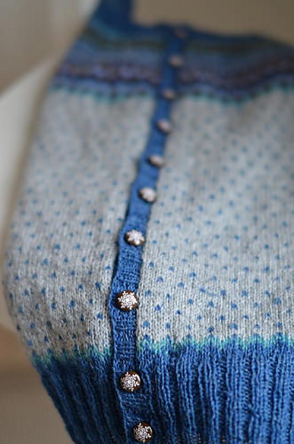 Ravelry: Pinneguri's Loppa-kofta