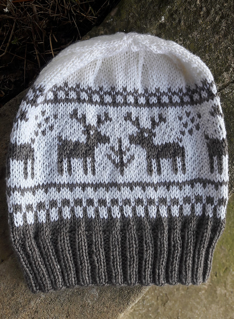 Ravelry: Deer John, ... (hat) pattern by Silvia Heke mai