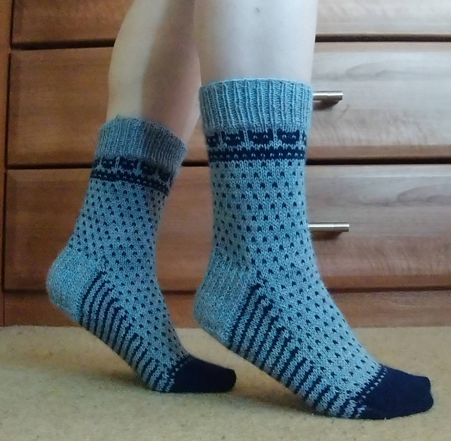 Ravelry: Sneaky Kittens pattern by Silvia Heke mai