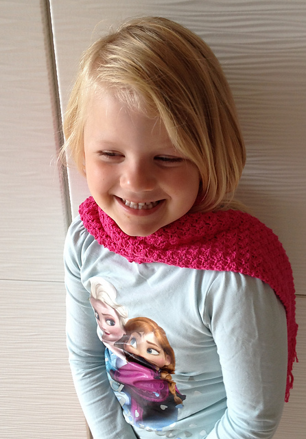 Ravelry: Pink Scarf for girls pattern by Pia Rosenberg