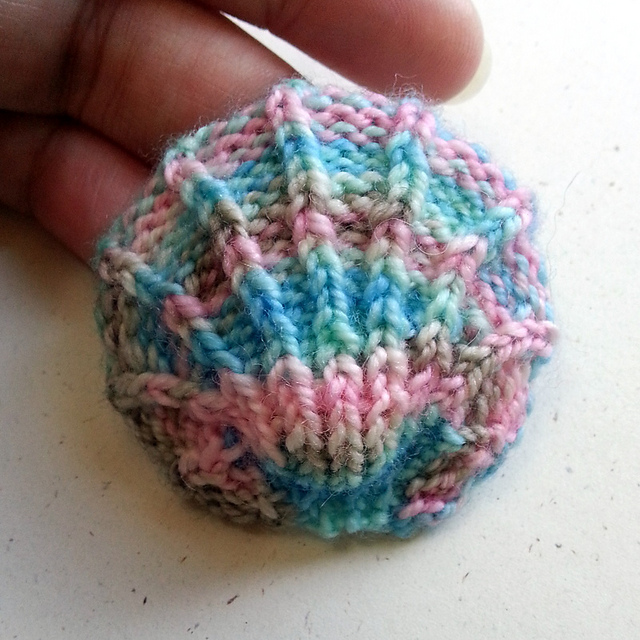 Ravelry: Cockle Shell pattern by Jessica Goddard