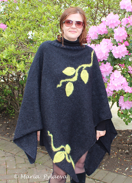 Ravelry: Leafy Poncho pattern by Maria Pylaeva