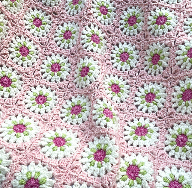 Ravelry: Flower Granny Blanket pattern by Jane Zane
