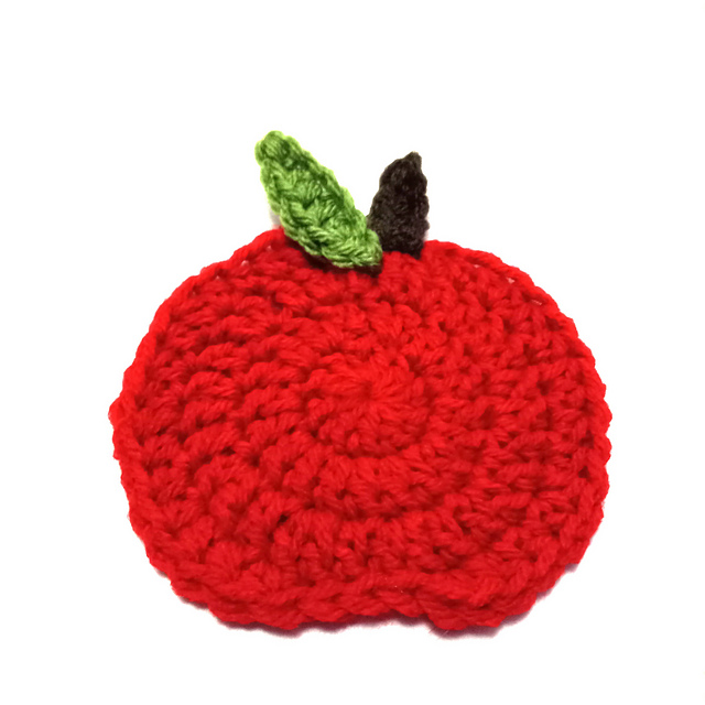 Ravelry: Apple Coaster pattern by Dani Joan