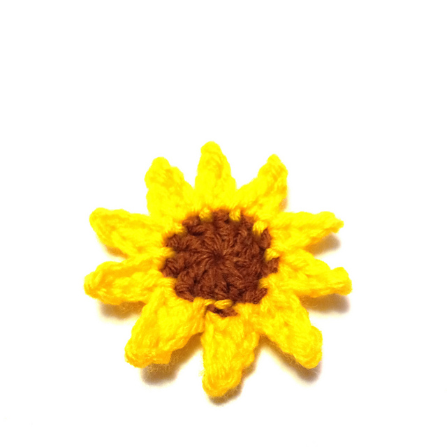 Ravelry: Sunflower Applique pattern by Dani Joan