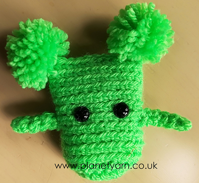Ravelry: Yarnling (amigurumi alien) pattern by Purple Debbie