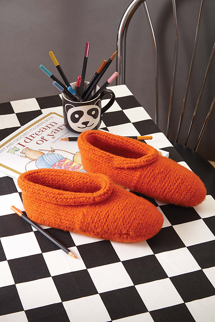 Ravelry: #9 Felted Clogs pattern by Jacqueline van Dillen