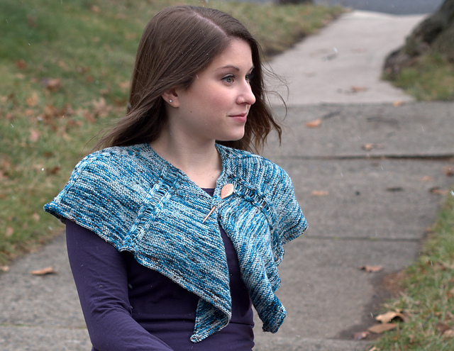 Ravelry: F613 Circular Scarf pattern by Sue Hilger