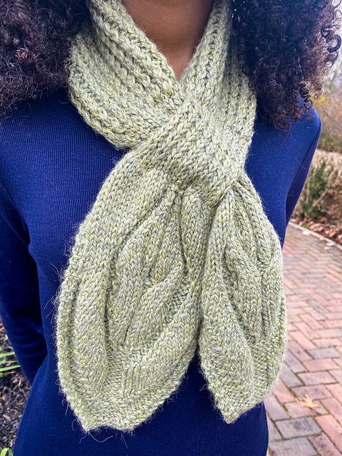 Ravelry: F995 Cabled Ascot pattern by Plymouth Yarn Design Studio