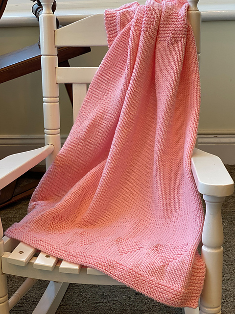 Ravelry: B127 Hearts Baby Blanket pattern by Lainie Hering
