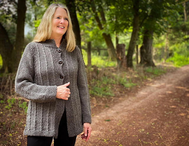 Ravelry: 3474 Woman's Coat pattern by Plymouth Yarn Design Studio